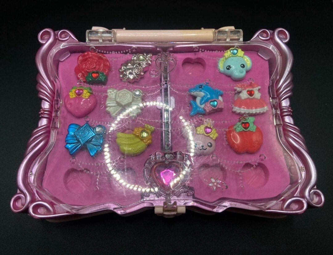 Smile Pretty Cure , Glitter Force Smile Set Chest Charm Decor | Second ...