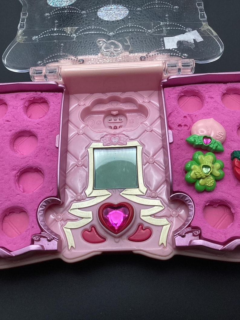 SKU PC U02 | Smile Pretty Cure , Glitter Force Smile Set Chest Charm ...