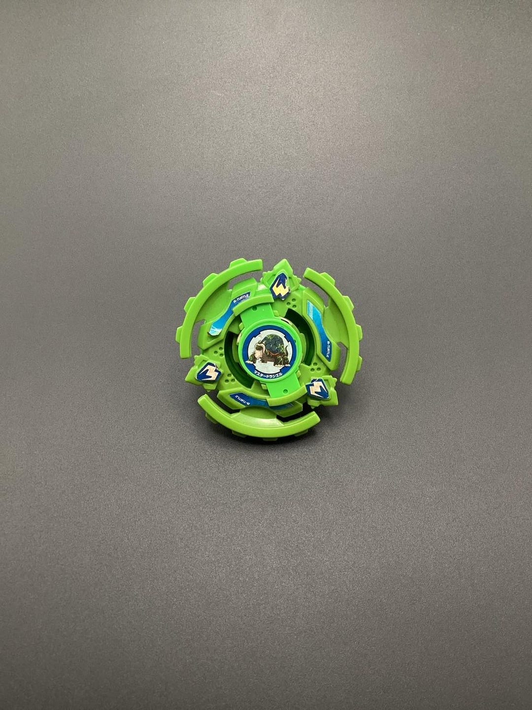 SKU BB05 F5140 | Beyblade Takara , Master Draciel | Second-hand ...