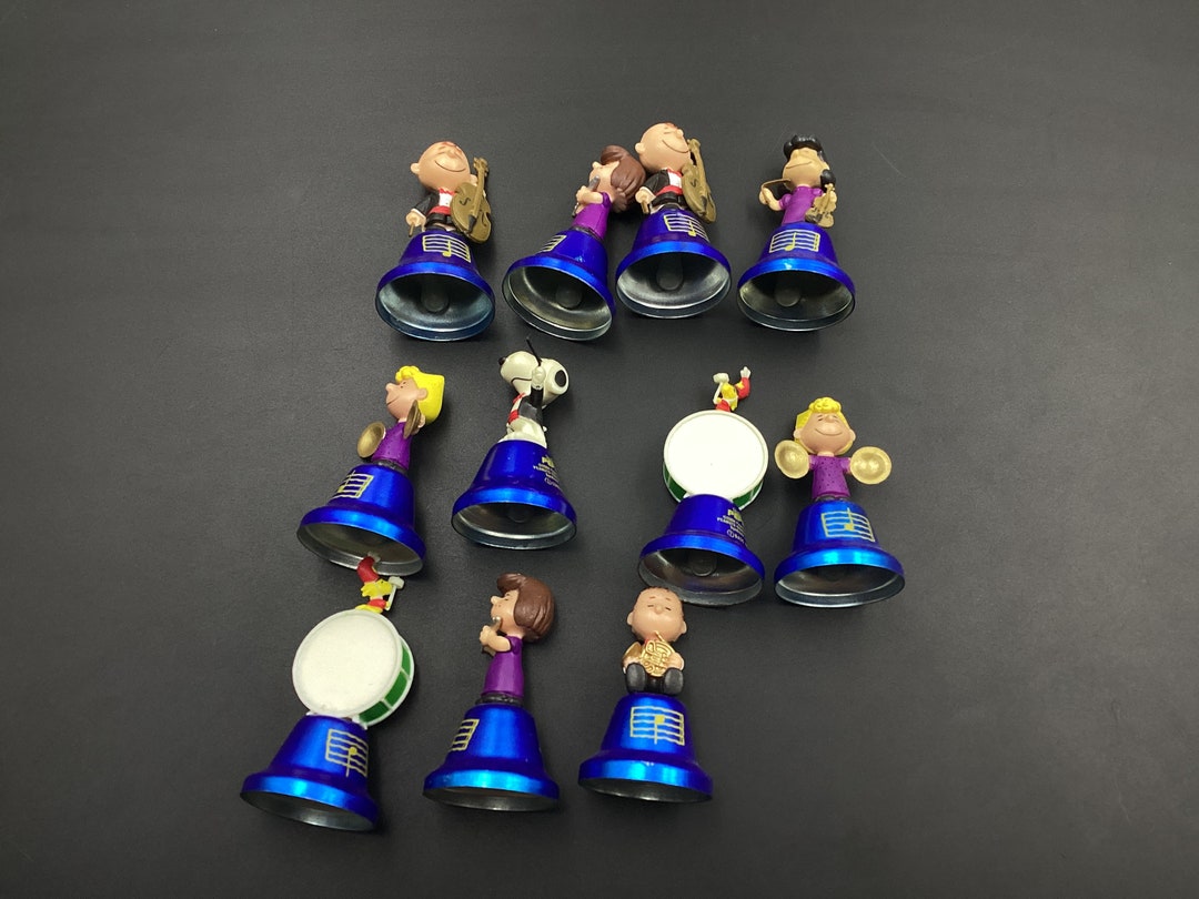 SKU MF F34 Snoopy Character Blue Bell Mini Figure Set Authentic Toy ...