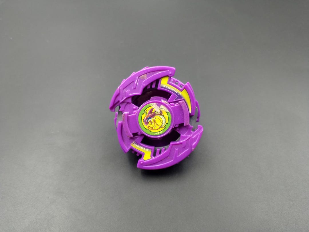 SKU BB2 F137 | Beyblade Takara , Purple Wyboorg - Etsy