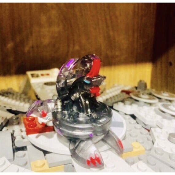 Bakugan Hydranoid Toy