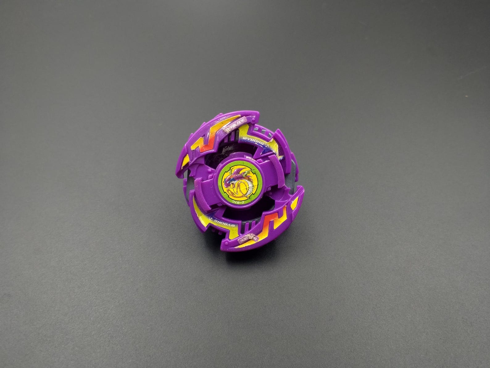 SKU BB02 F536 | Beyblade Takara , Wyborg Purple - Etsy