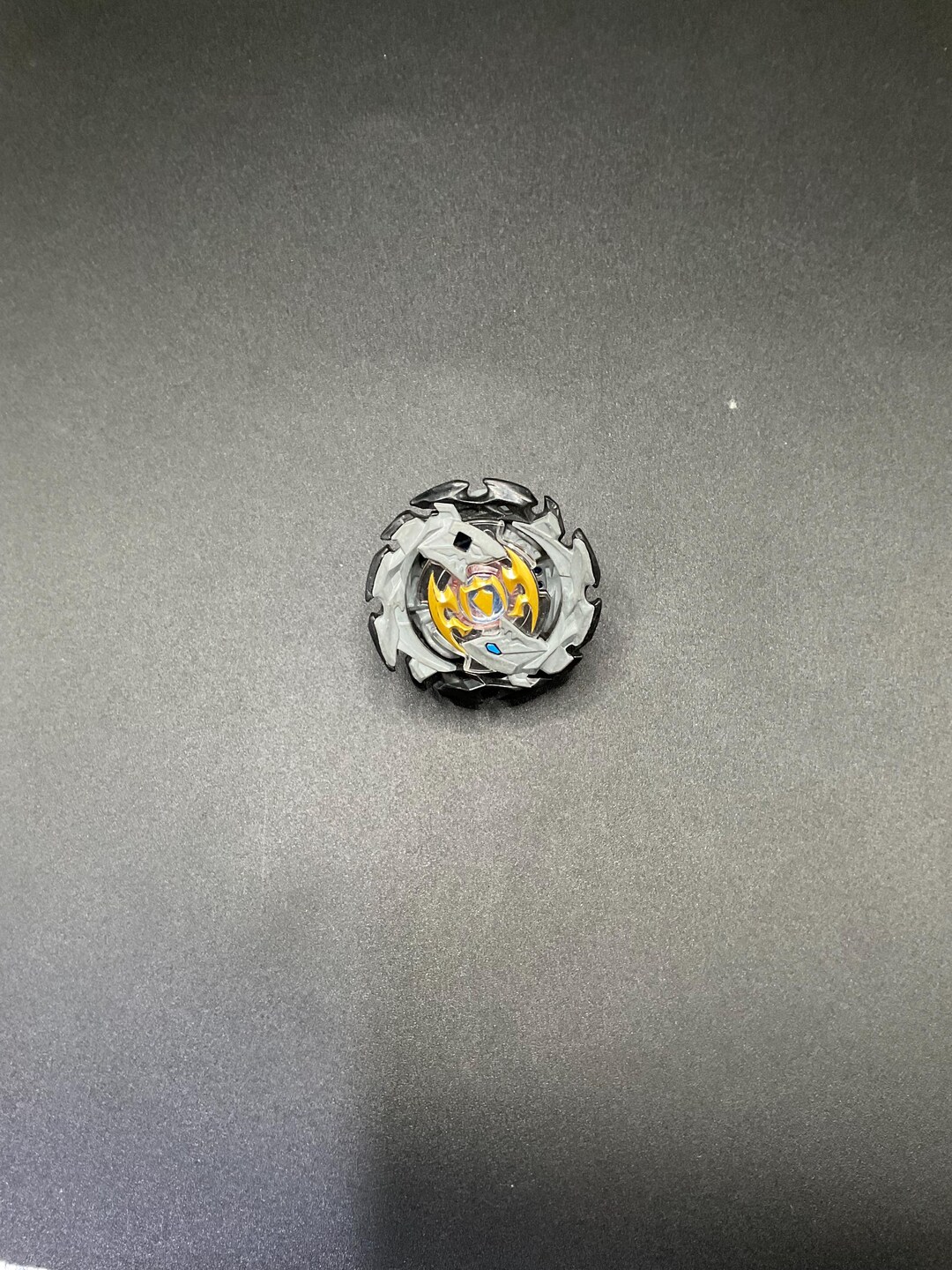 SKU|B424P4706 Takara Tomy Burst Beyblade Emperor Forneus - Etsy