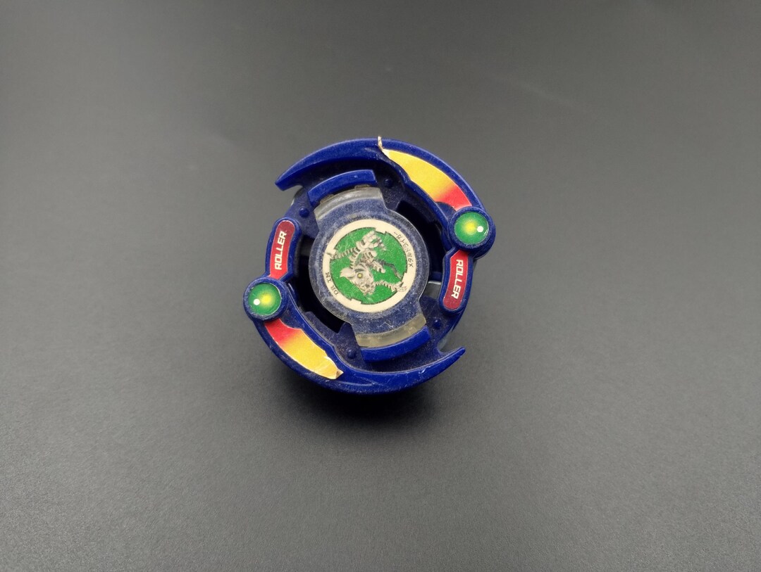 SKU BB02 F522 | Beyblade Takara , ROLLER DEFENDER Blue - Etsy