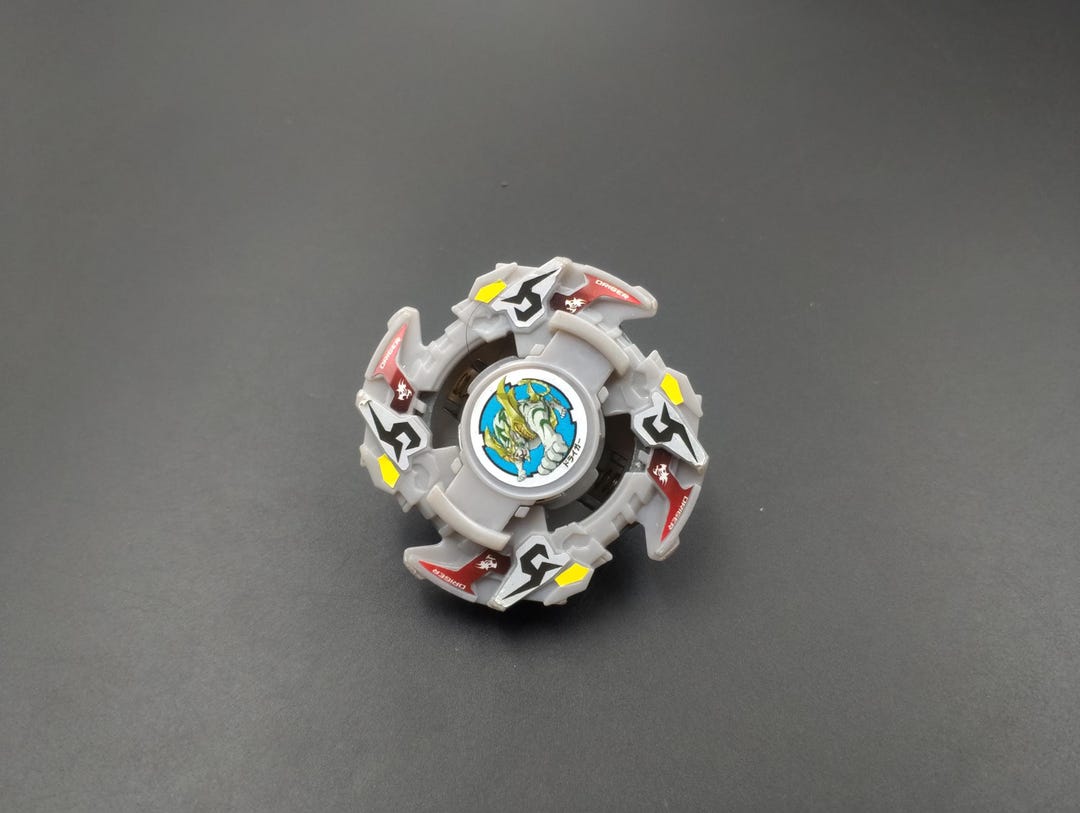 SKU BB02 F212 | Beyblade Takara , Gray Driger F - Etsy