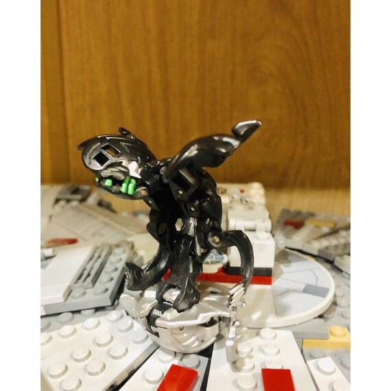 Bakugan Mechtanium Surge Razenoid