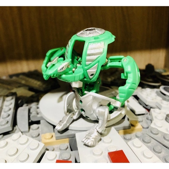 Bakugan Pyrus Infinity Helios