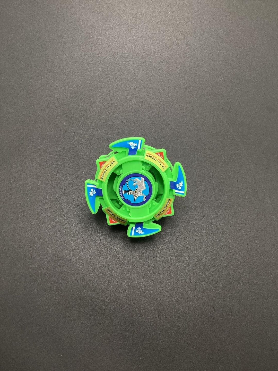 SKU BB5 F6 | Beyblade Takara , Green Metal Driger - Etsy
