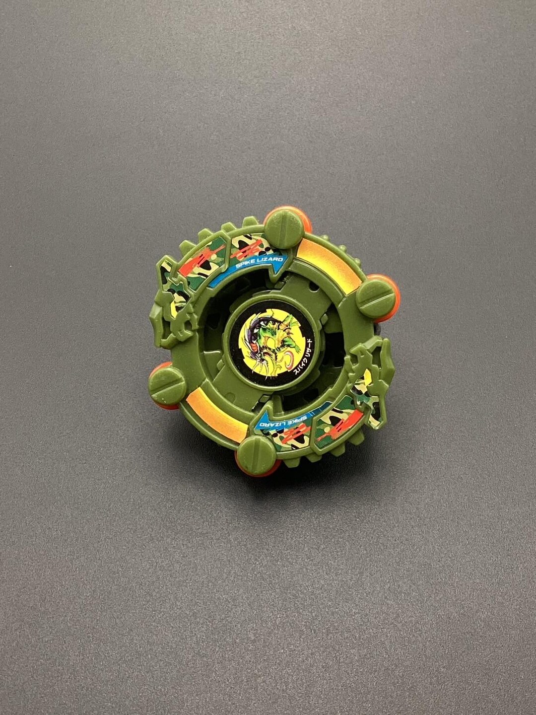 SKU BB05 F124 | Beyblade Takara , Green Spike Lizard - Etsy