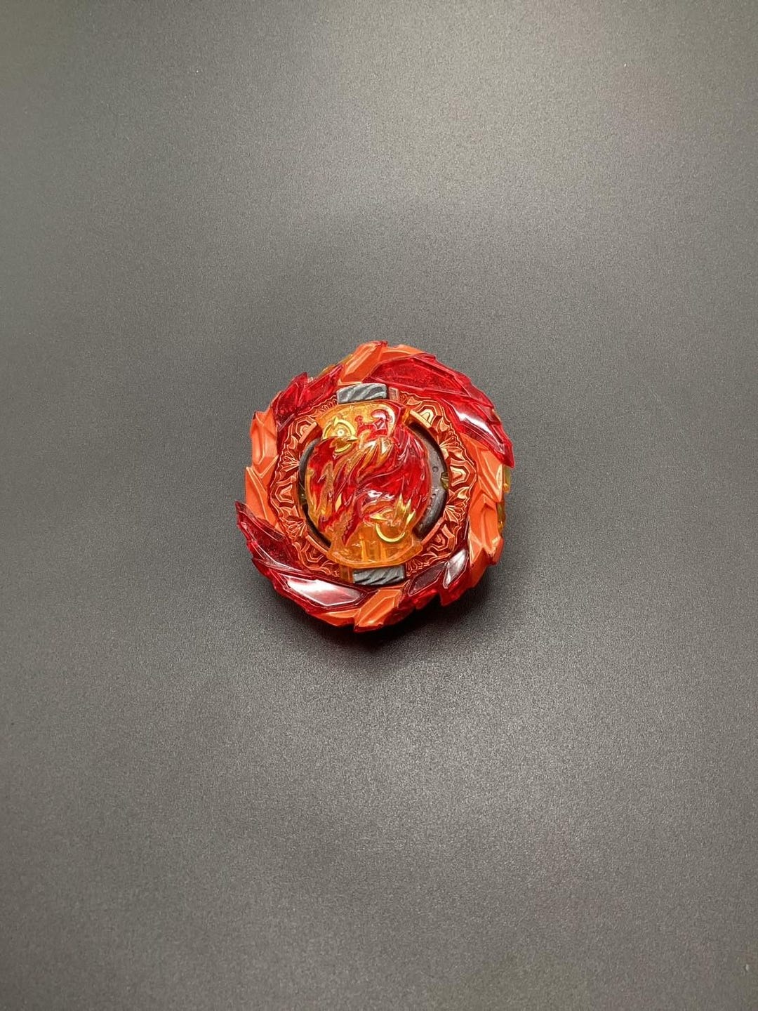 SKU BB04 F258 | Beyblade Takara Tomy , Roar Fafnir Orange - Etsy