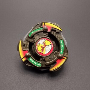 SKU BB2 F100 | Beyblade Takara , Dark Green Metal Dranzer - Etsy