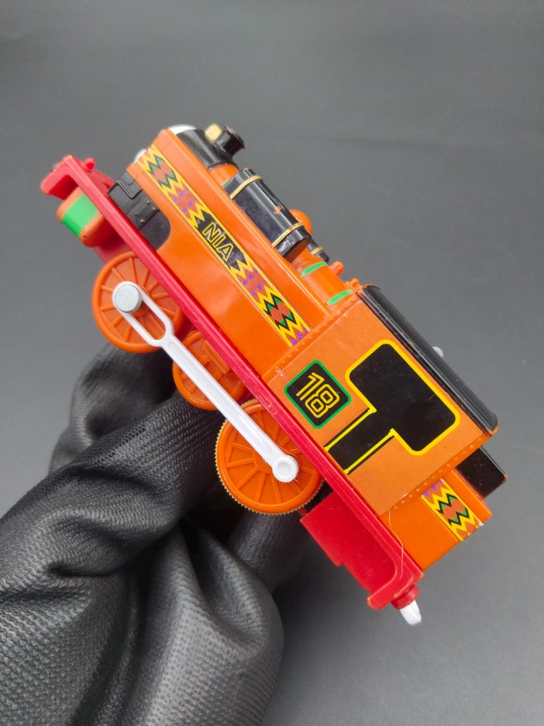 SKU B815P9667 | Thomas & Friends Motorized Train Authentic Takara Tomy ...