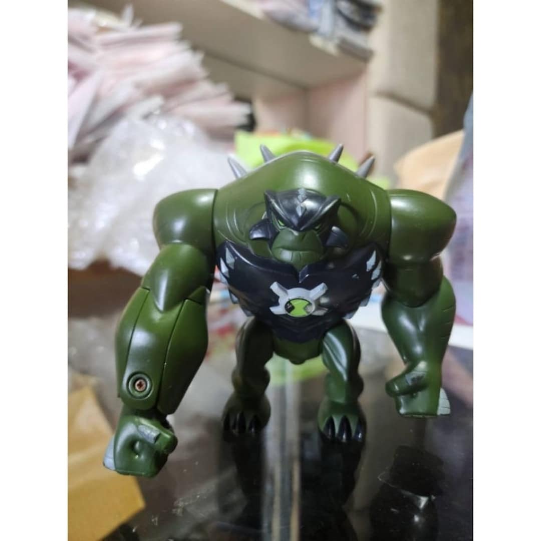 Ben 10 Ultimate Alien Ultimate Humungousaur