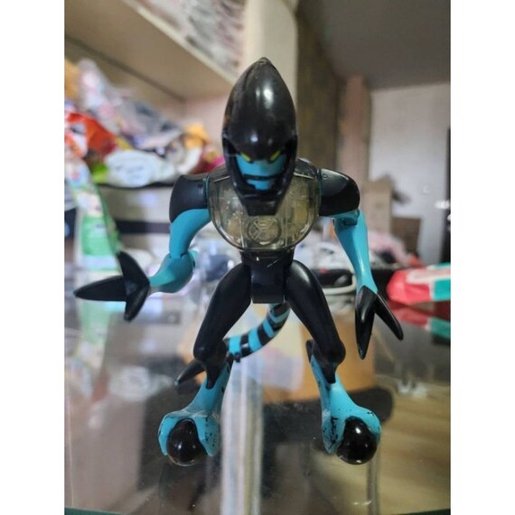 Xlr8 Ben 10 Toy