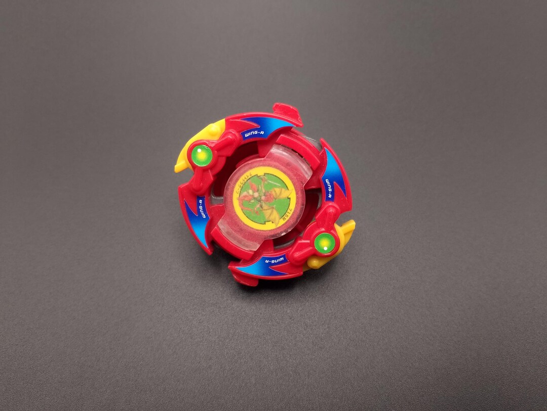 SKU BB02 F555 | Beyblade Takara , Wing Attacker Red - Etsy