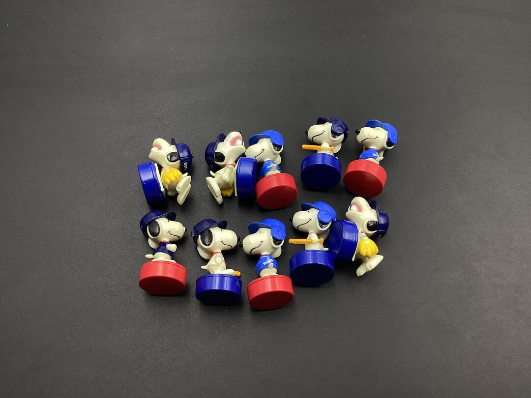 SKU MF F12 Snoopy Base Blue Mini Figure Look Dirty Authentic Toy | - Etsy