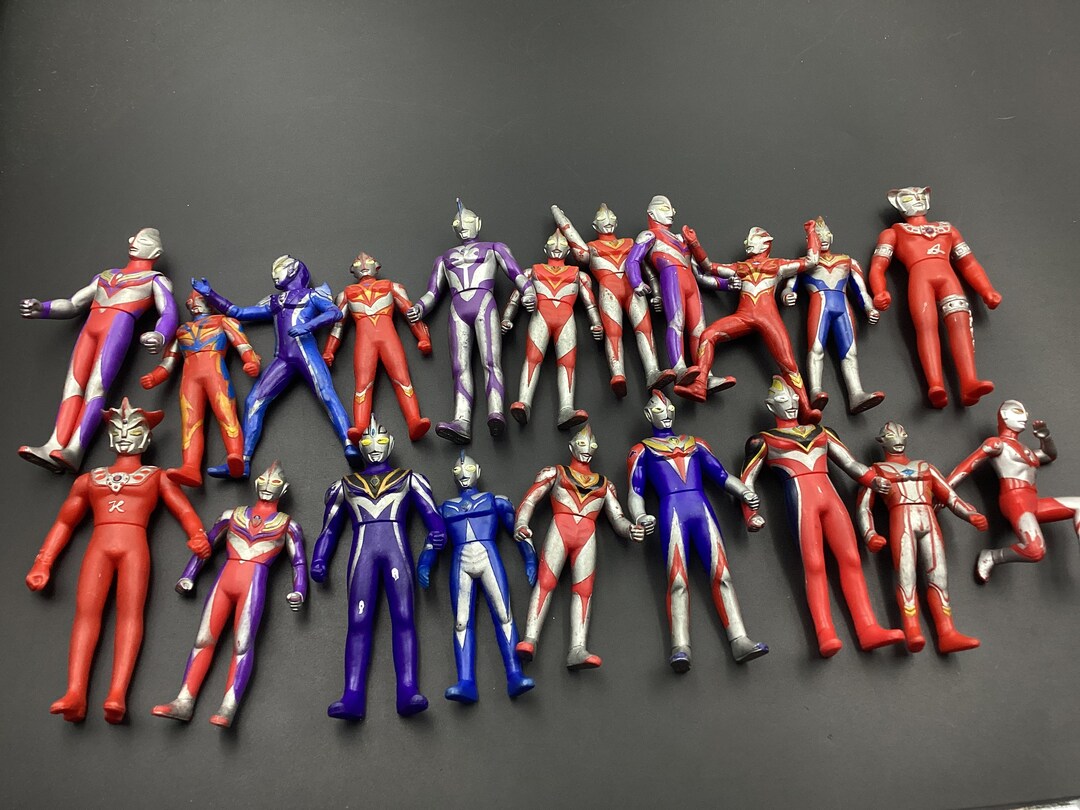 SKU MF F51 Model Mini Figure Ultraman Have 20 Toy Authentic About 5 Cm ...