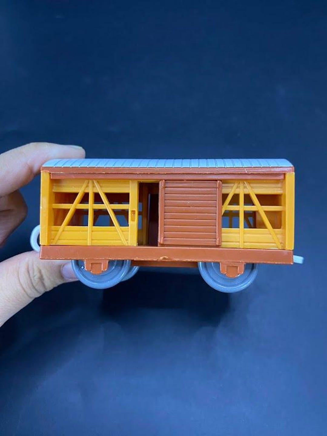SKU B626P6234 | Cattle Car Carriages Thomas & Friends Plarail TOMY - Etsy