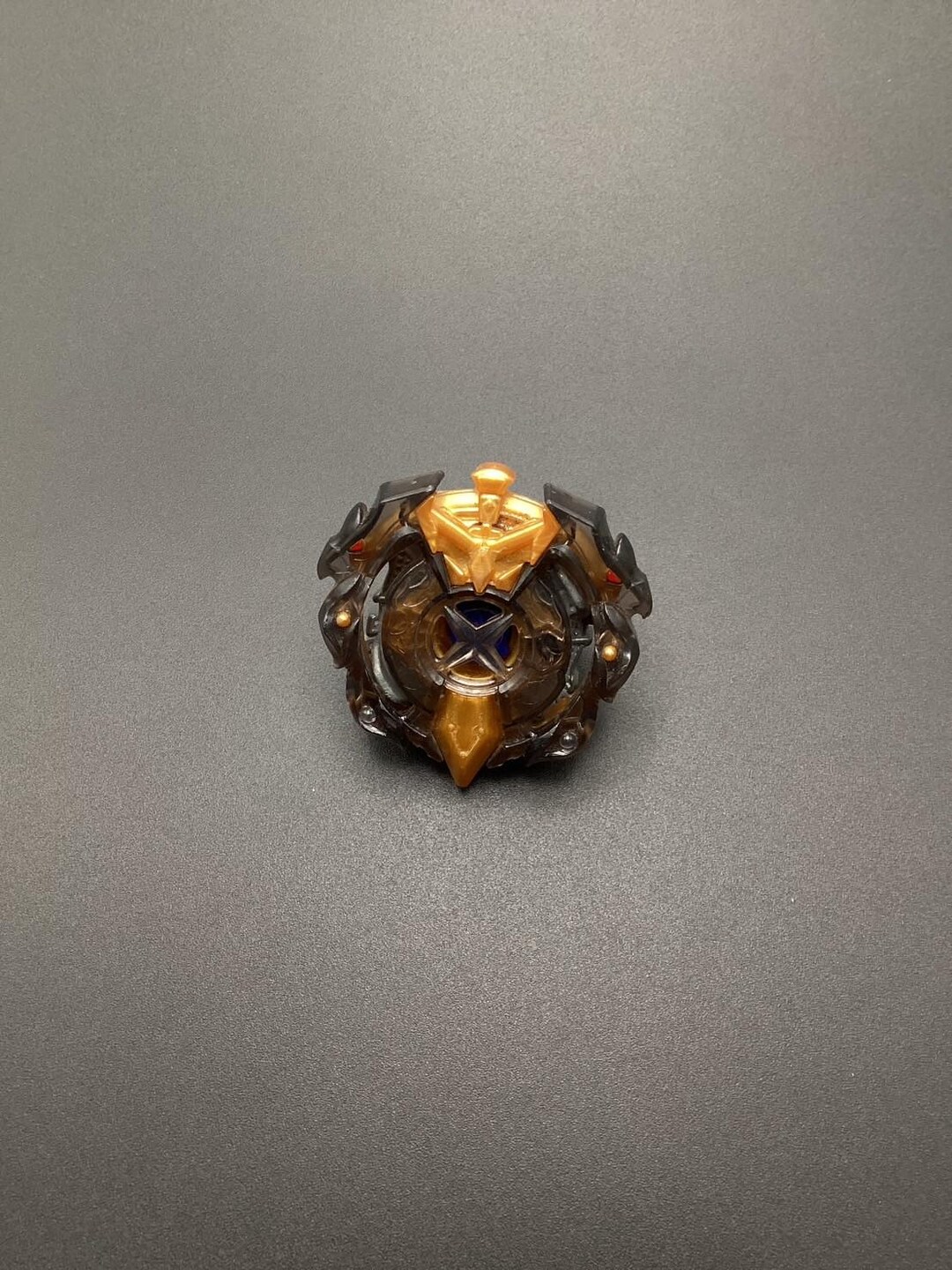 SKU BB04 F231 | Beyblade Takara Tomy , Xcalibur Gold - Etsy