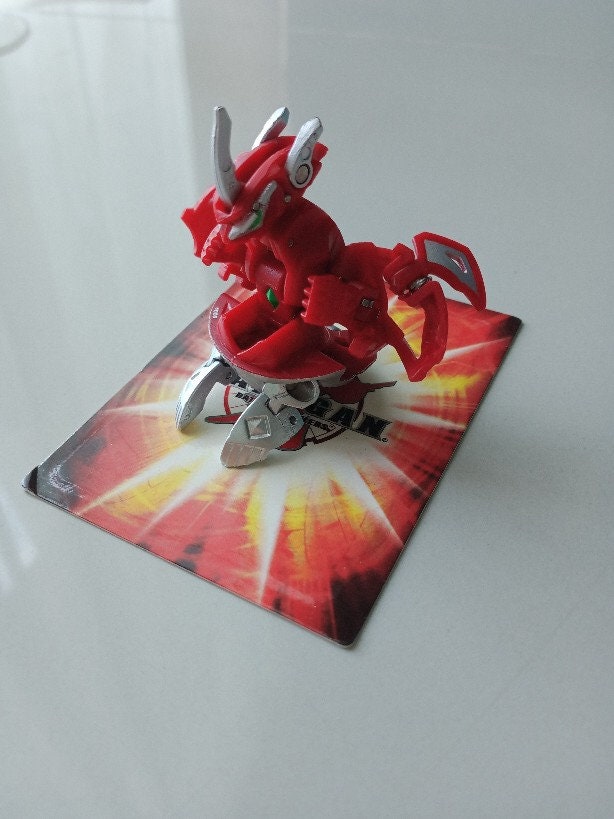 Bakugan Titanium Dragonoid Toy