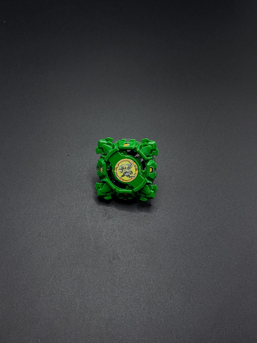 SKU B156P1317BE01 | Bey Blade Master Draciel Green Authentic Toy - Etsy