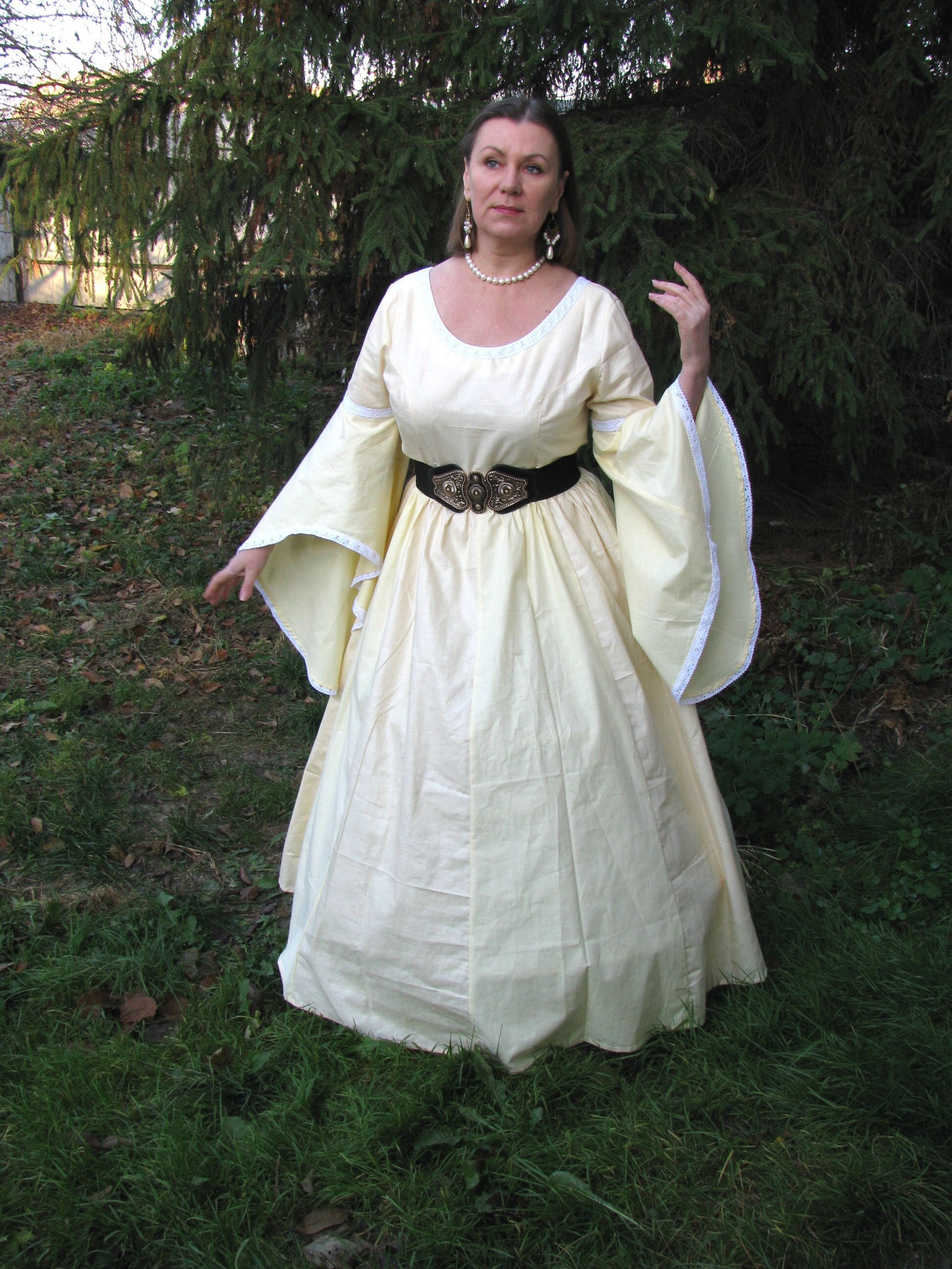 Medieval Fantasy Dress With White Lace Yellow Renaissance Dress Long ...