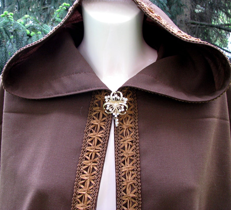 Brown Hooded Viking Cloak Wool Shieldmaiden's Cape With Leather Trim ...
