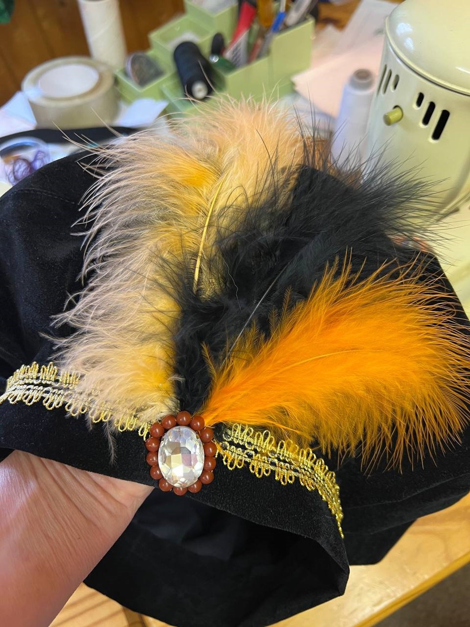 Renaissance Hat With Feather, Tudor, Medieval Hat, Velvet Beret With ...