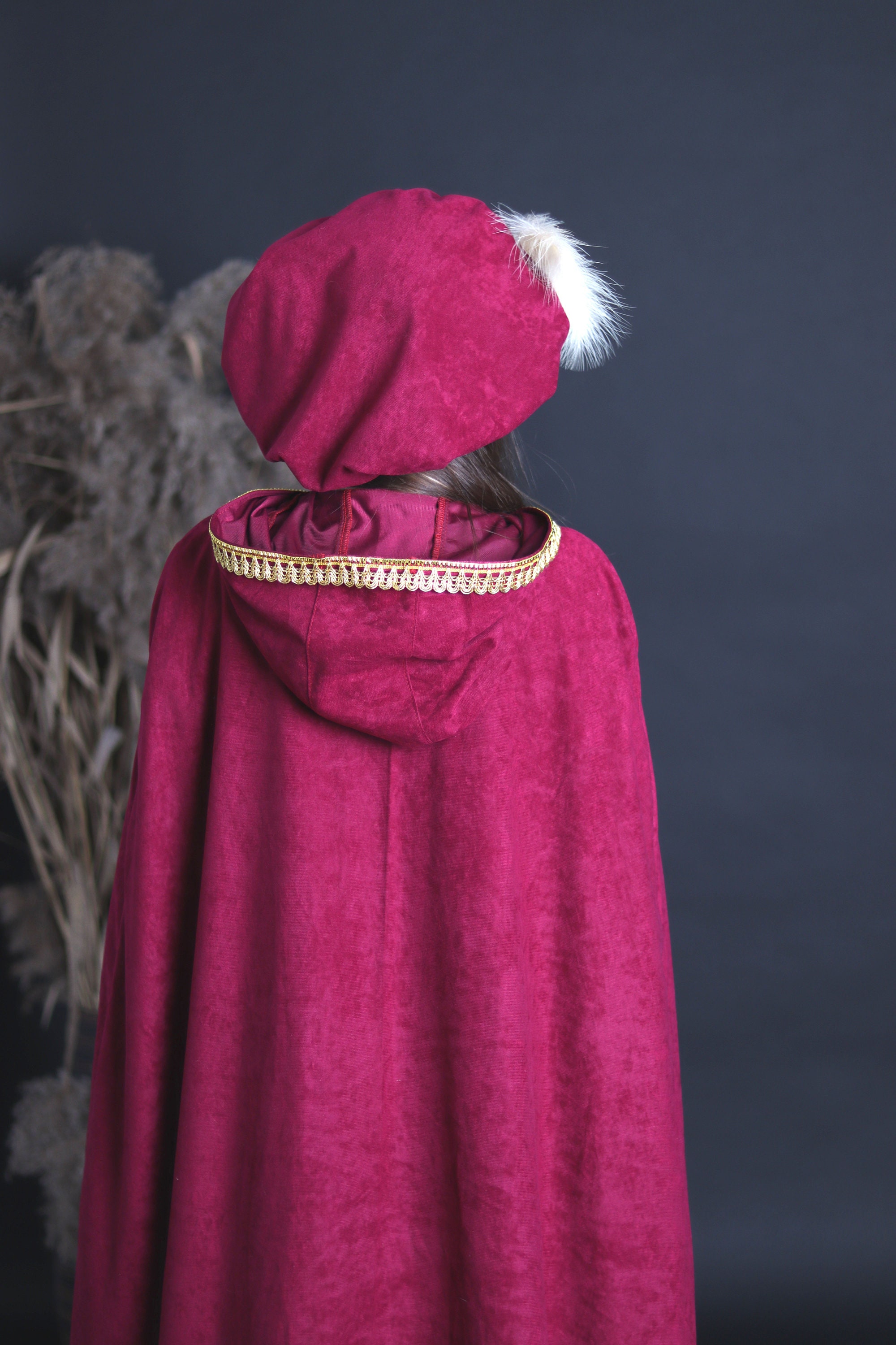 Red Medieval Floppy Hat With Pink Ostrich Feathers and Brooch - Etsy