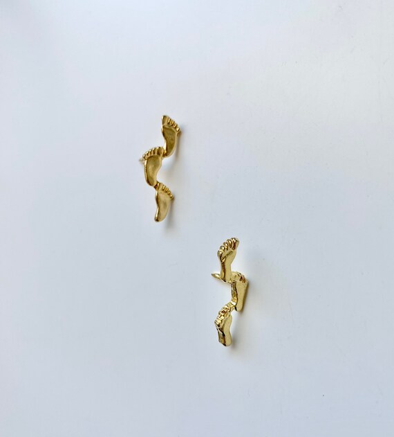 Set of 2 Baby Feet Pins - Etsy