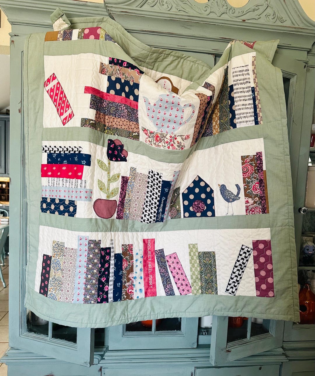 Custom Bookcase Quilt - Etsy