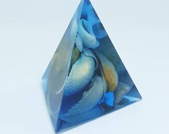 Resin Pyramid Ocean - Etsy