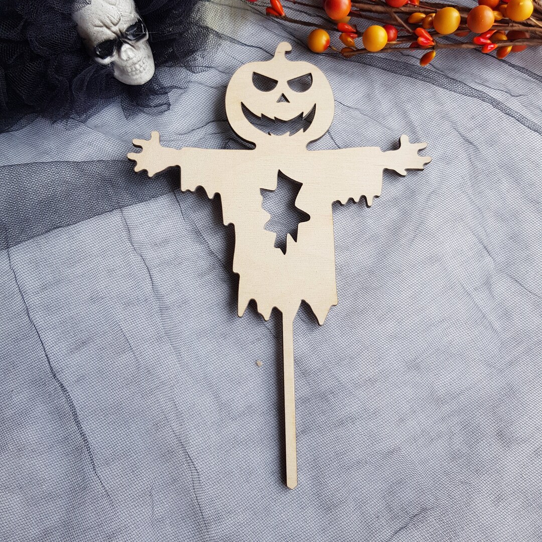 Creepy Scarecrow Wooden Cake Topper for Halloween Parties - Pumpkin ...