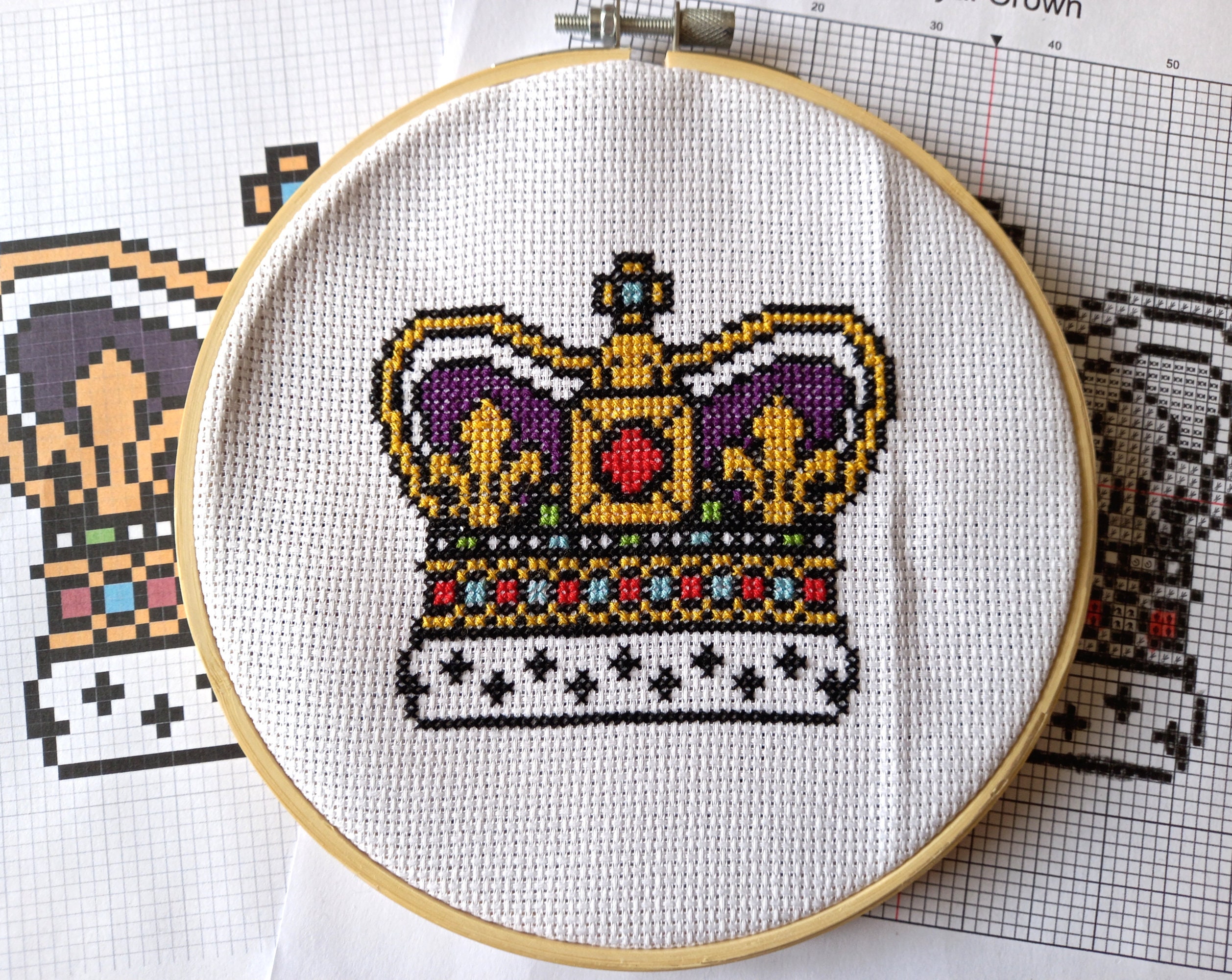 Royal Crown Cross Stitch Pattern, King and Queen Coronation Crown ...