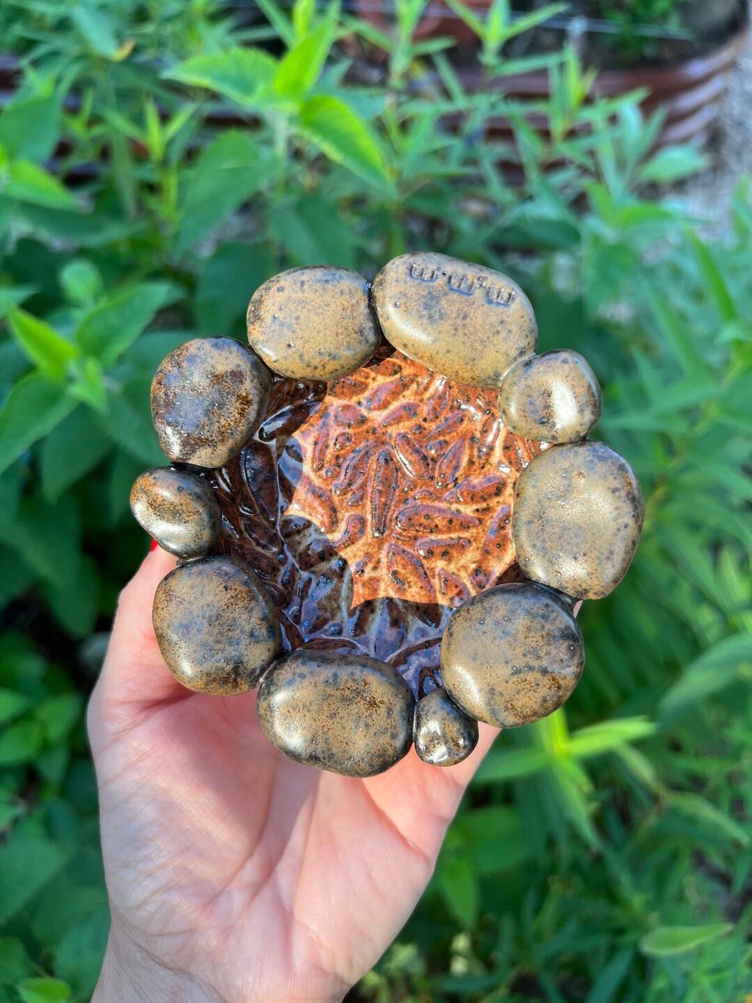 Live Feeding Bowl / Mini Critter Pond Worm, Bowl, Tank Decor, Bath ...