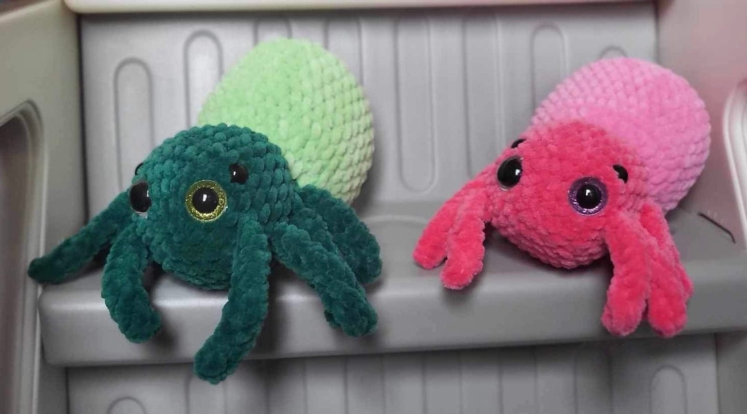 Crochet Amigurumi Sabrina the Spider Plushie - Etsy