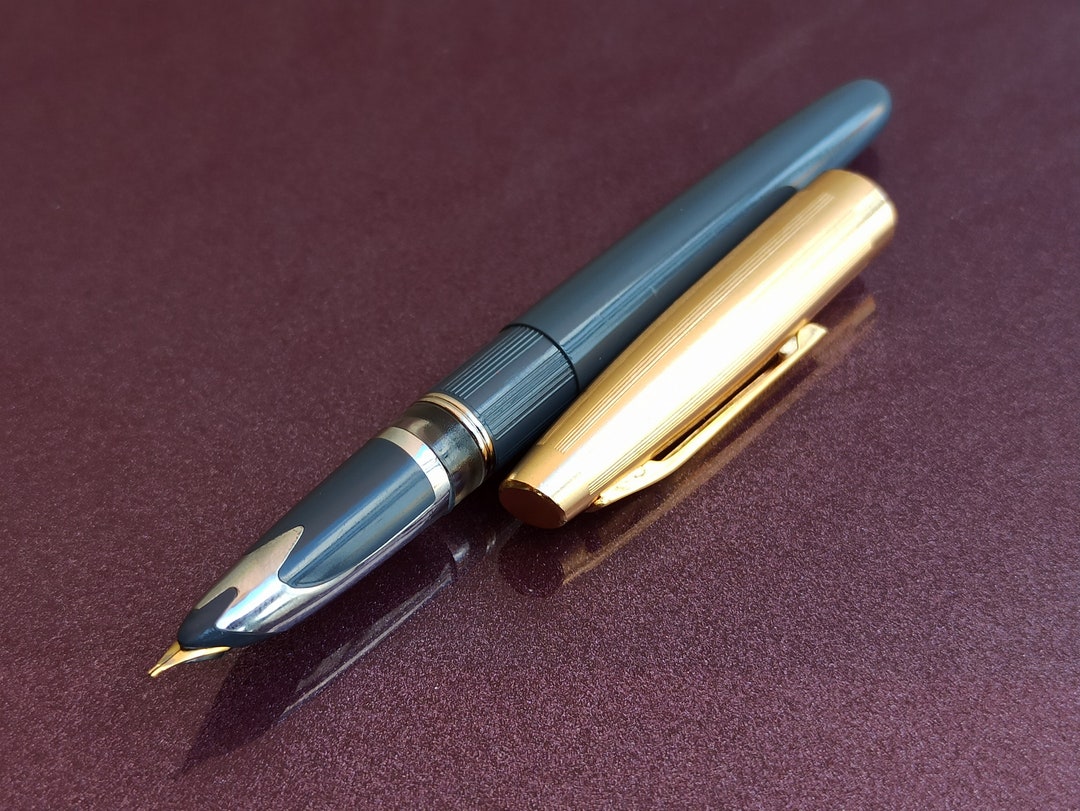 1970 Fountain Pen, Retro Fountain Pen, Fountain Pen, Antique Pen, Gold ...