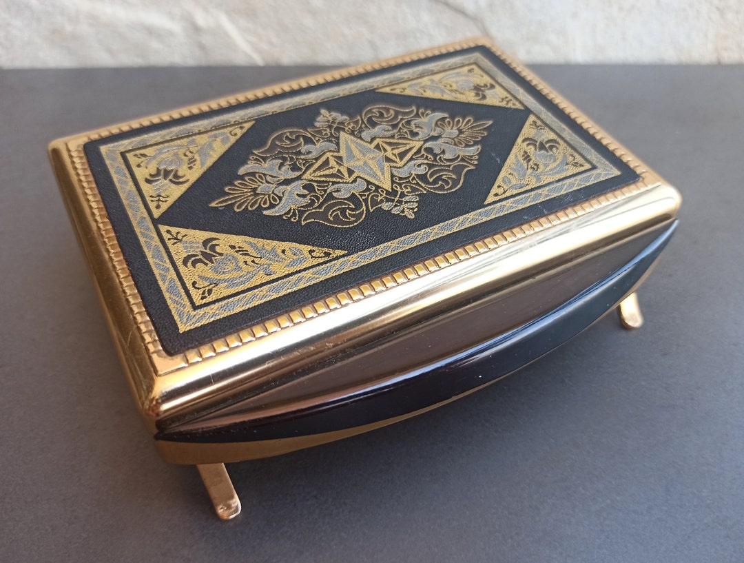 Music Cigarettes Box, Vintage Musical Box, Cigarette Box, Cigarette ...