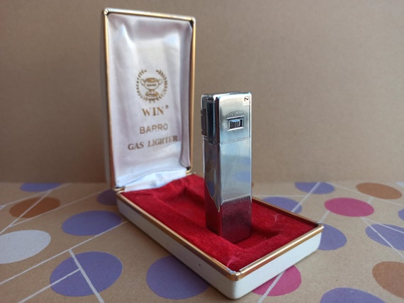 Vintage Roble Luna S Gas Lighter Antique 1970 Pocket Lighter - Etsy