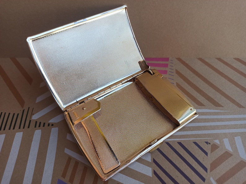 Vintage Cigarette Case Gas Lighter 1970's, Cigarette Case, Cigarette ...