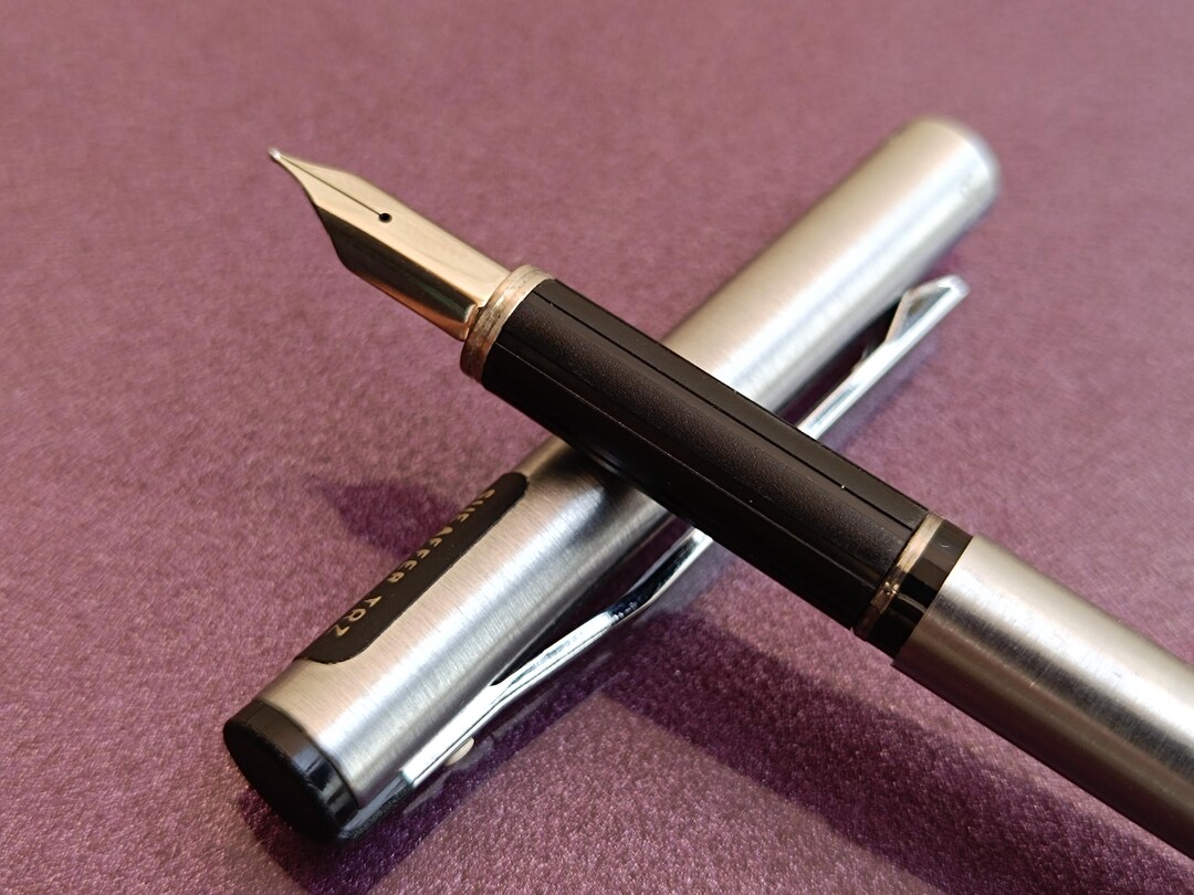1970s SHEAFFER TRZ Model 40 Fine Fountain Pen, Vintage Fountain Pen ...