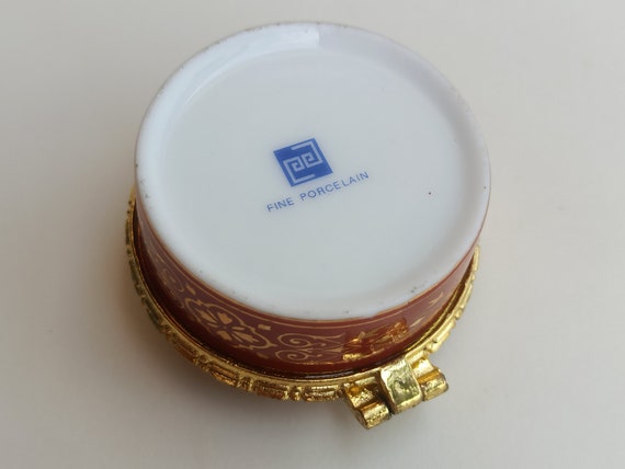 Fine Porcelain Woman Box, Vintage Box, Jewellery Box,… - Gem