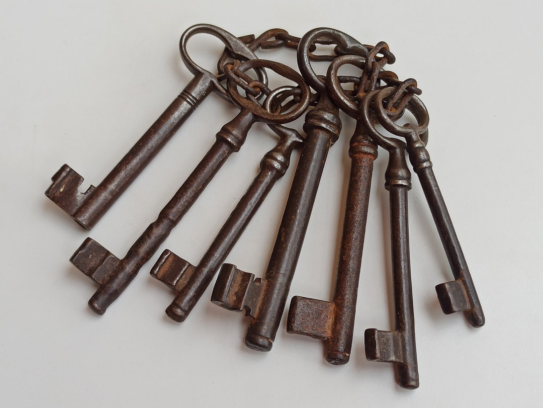 Set of 7 Antique 19th Keys, Large Door Key, Original Padlock Keys ...