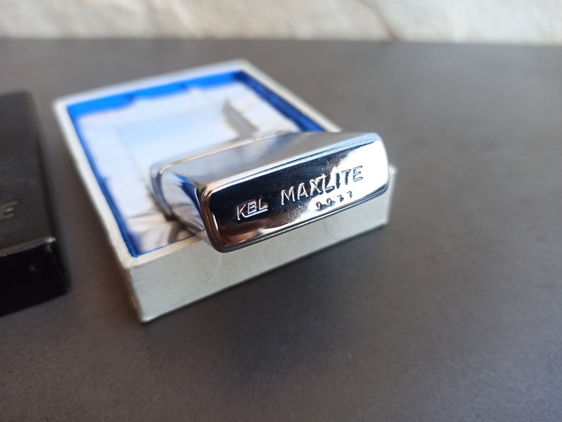 Vintage KBL MAXLITE 0077 Lighter Antique 1970 Pocket Lighter - Etsy Singapore