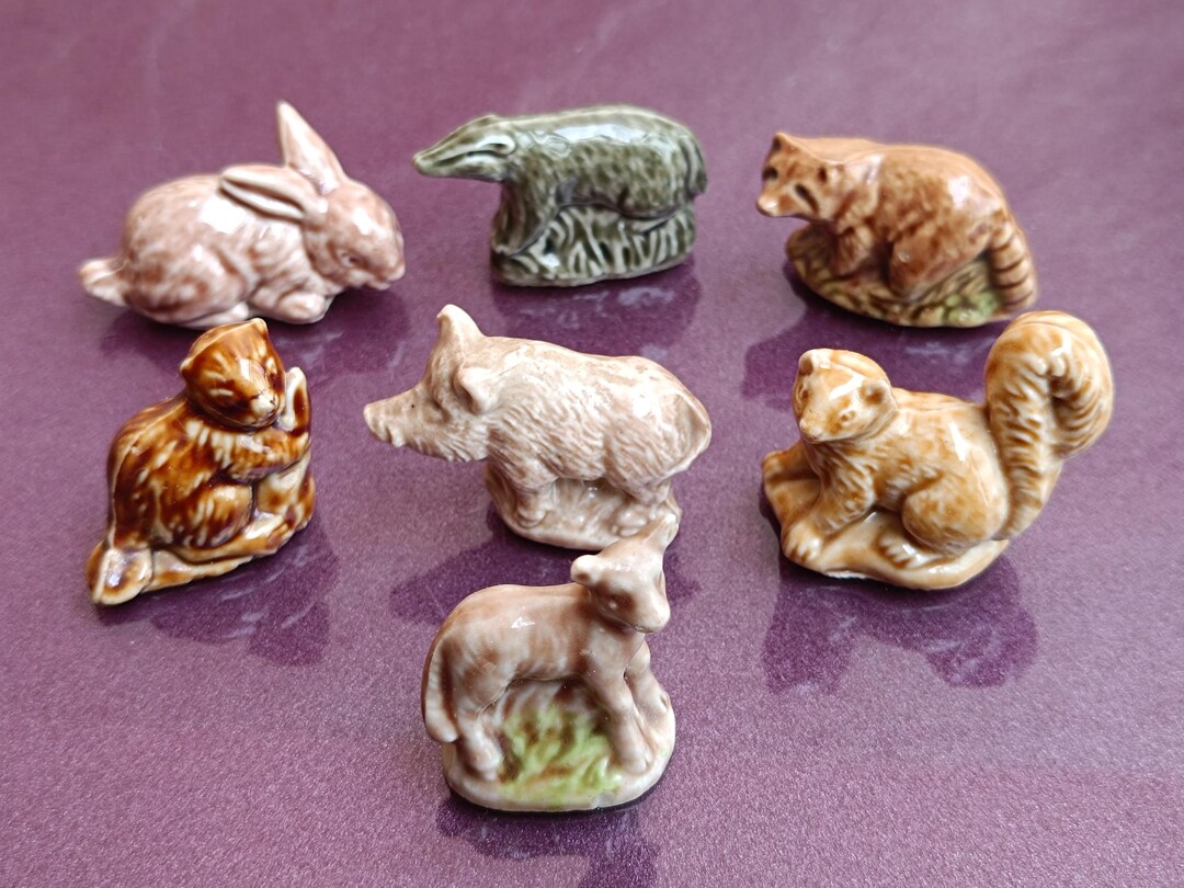 1980s WADE Porcelain Figurines Set, WADE Porcelain, Wade Figure ...