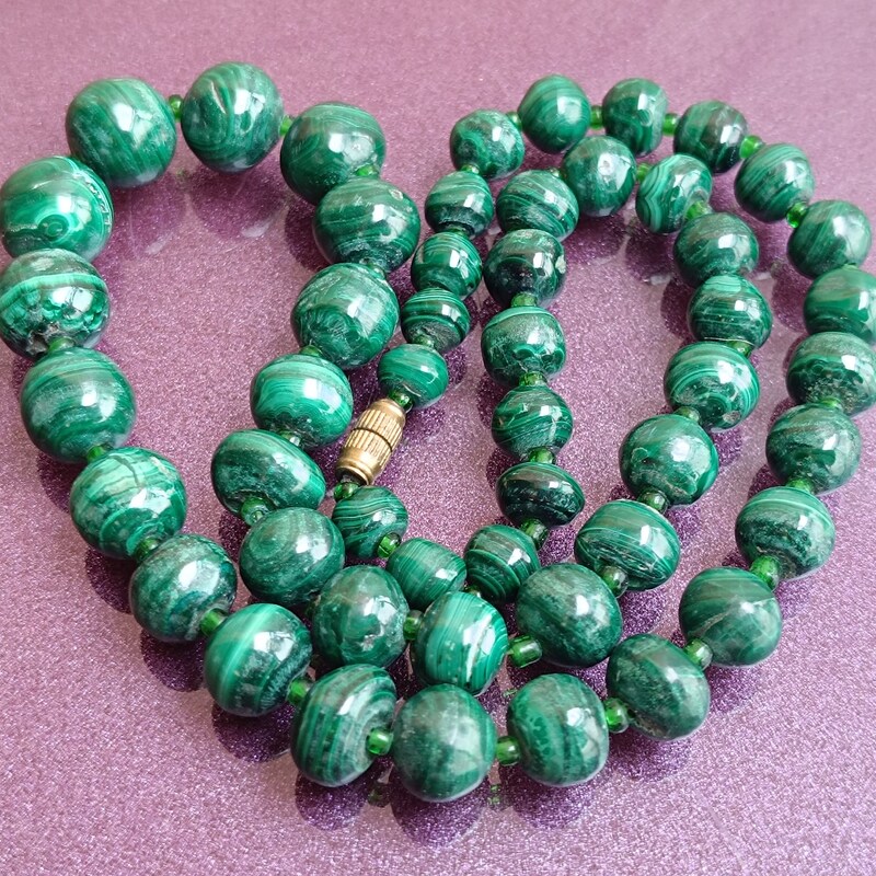 Malachite Necklace - Etsy UK