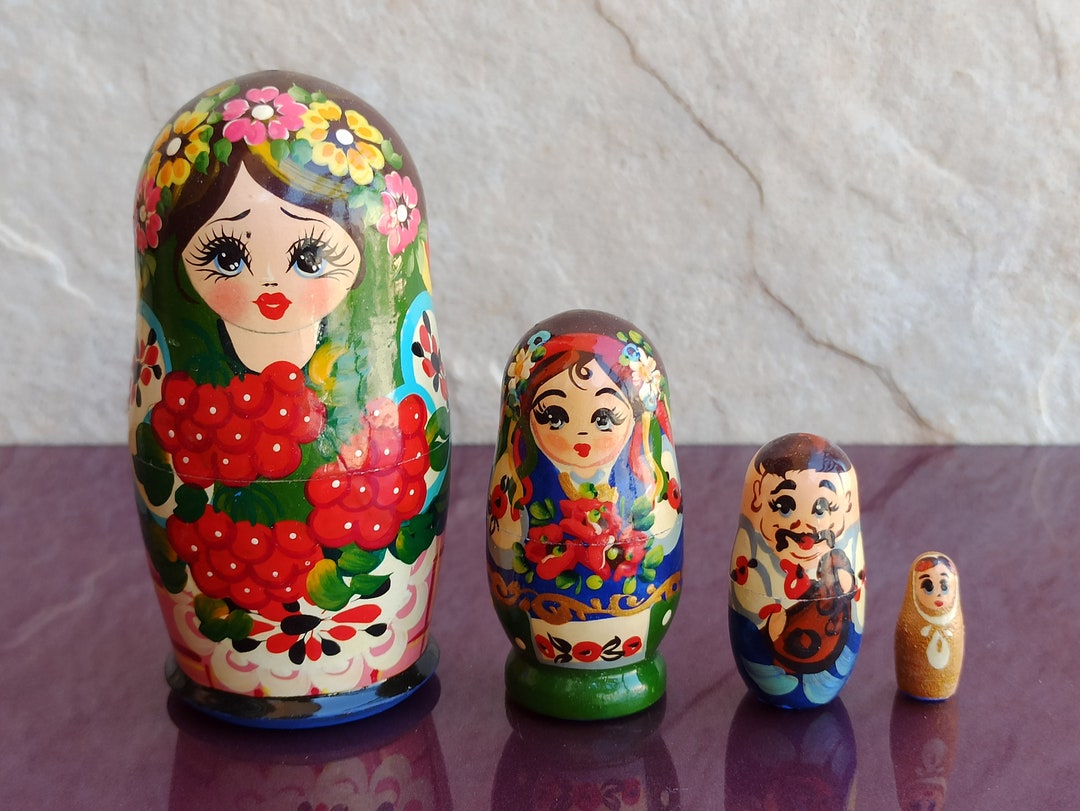 Nesting Doll Set of 3, Ukrainian Art, Matryoshka, Unique Flower Nesting ...
