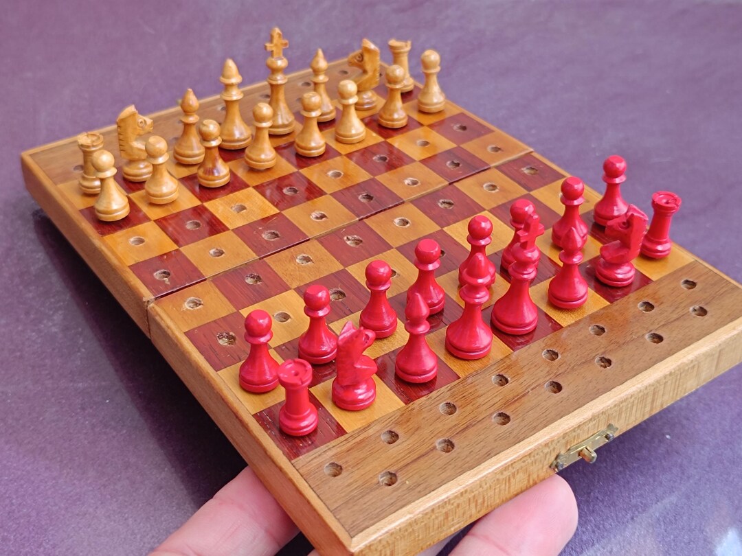 1947 Wooden Hand Carved Chess, Vintage Chess in Original Box, Travel ...