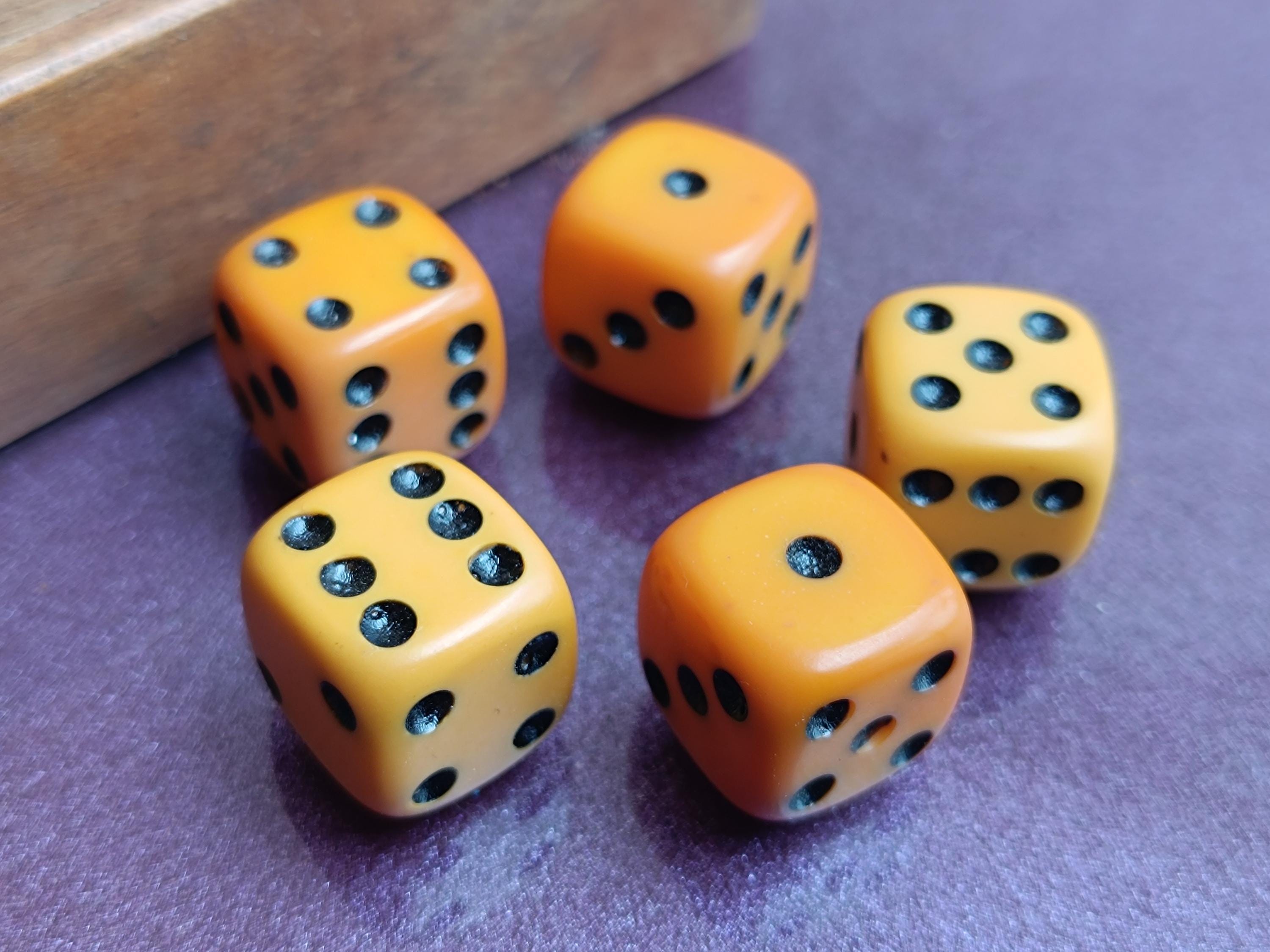 1930s Bakelite Dice, Antique Bakelite Dice, Old Dice, Vintage Bakelite ...